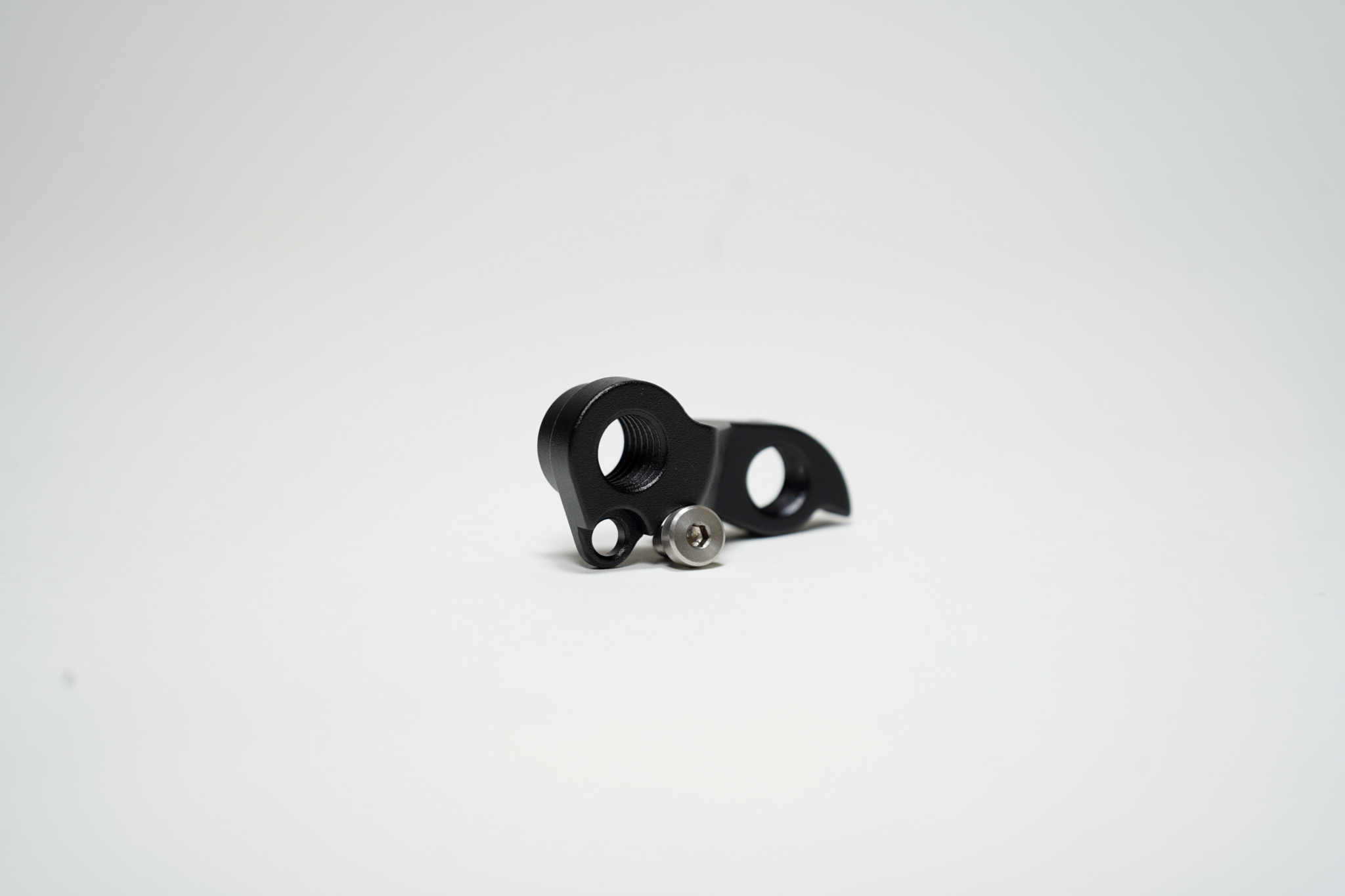 DERAILLEUR HANGERS – Corvus Cycles